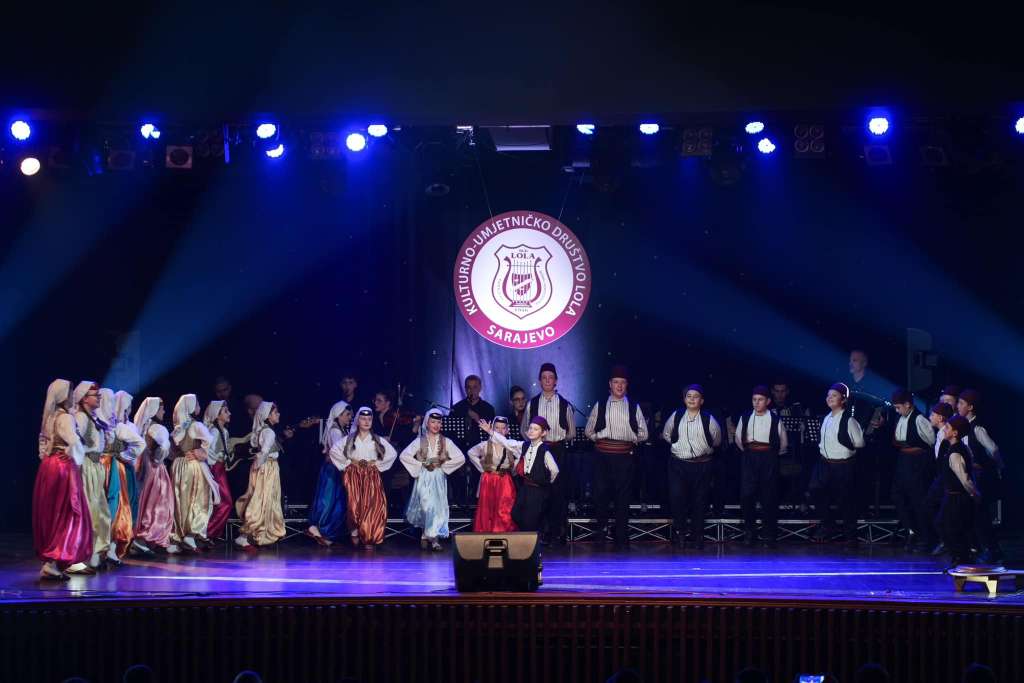 KUD Lola: Čuvar tradicije i kulture naroda u BiH i zemalja bivše ...