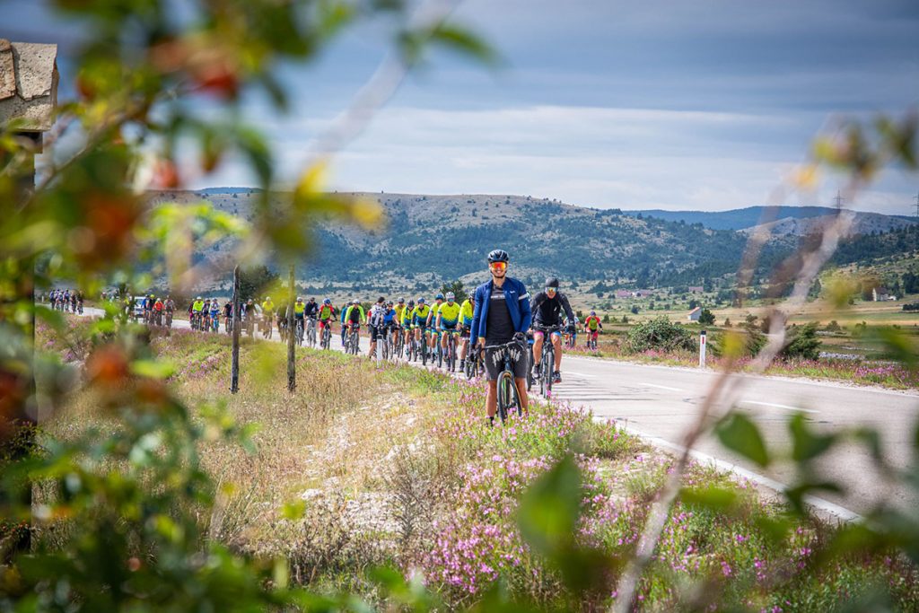 Biciklijada “Rutom stećaka” na Blidinju/Kroz povijest i prirodu – TVSA.BA